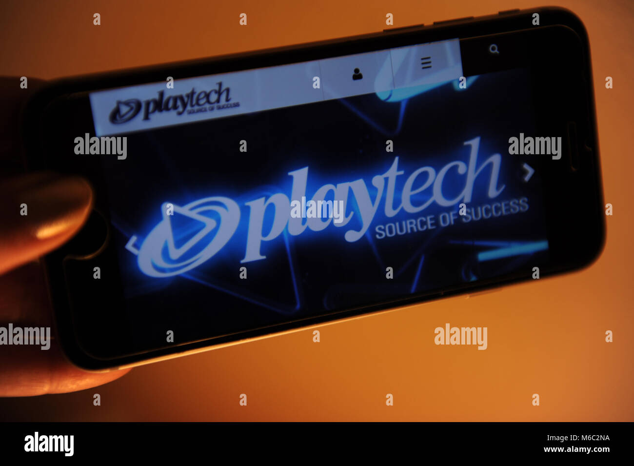 Apple arcade logo hi-res stock photography and images - Alamy