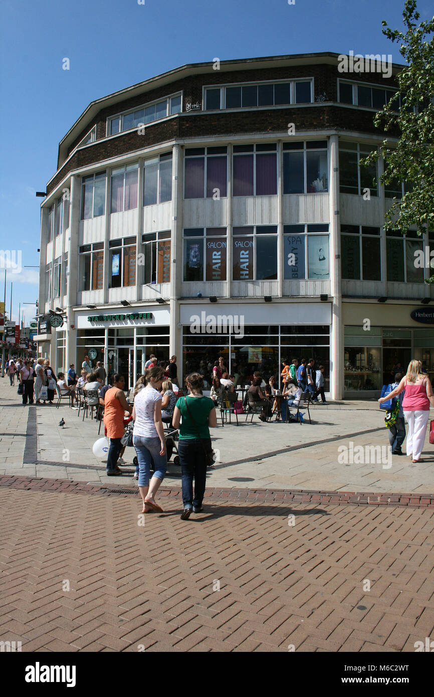 1960s building design hi-res stock photography and images - Alamy