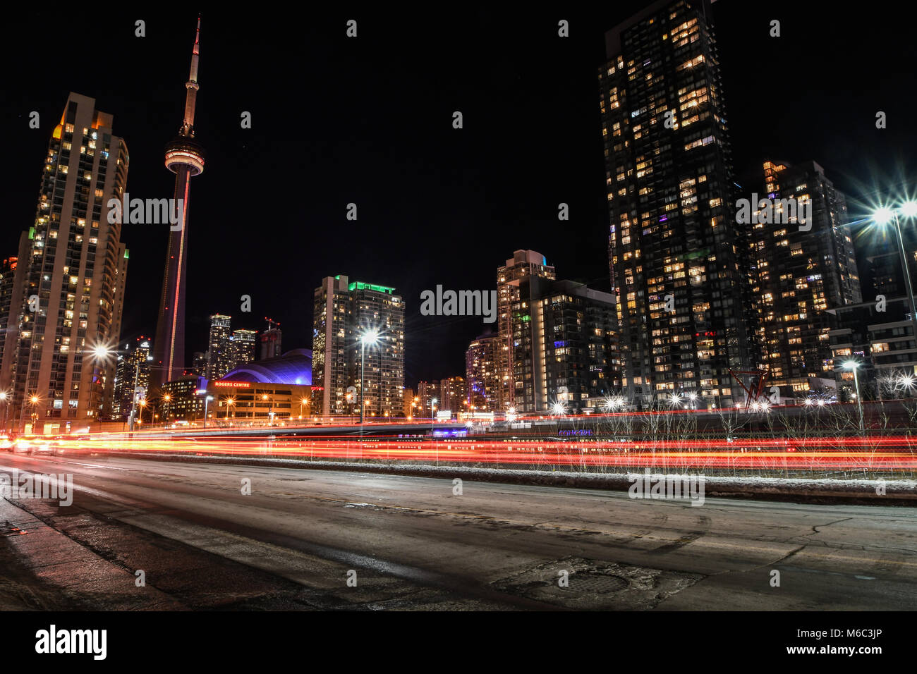 Toronto bridge winter hi-res stock photography and images - Alamy