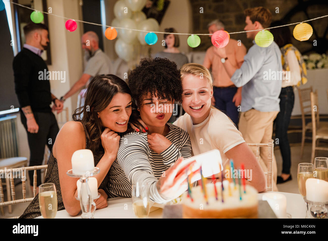 Funny dinner table hi-res stock photography and images - Alamy
