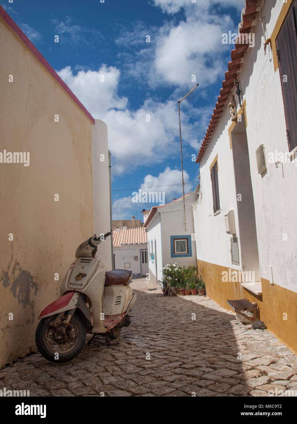 Mopet hi-res stock photography and images - Alamy