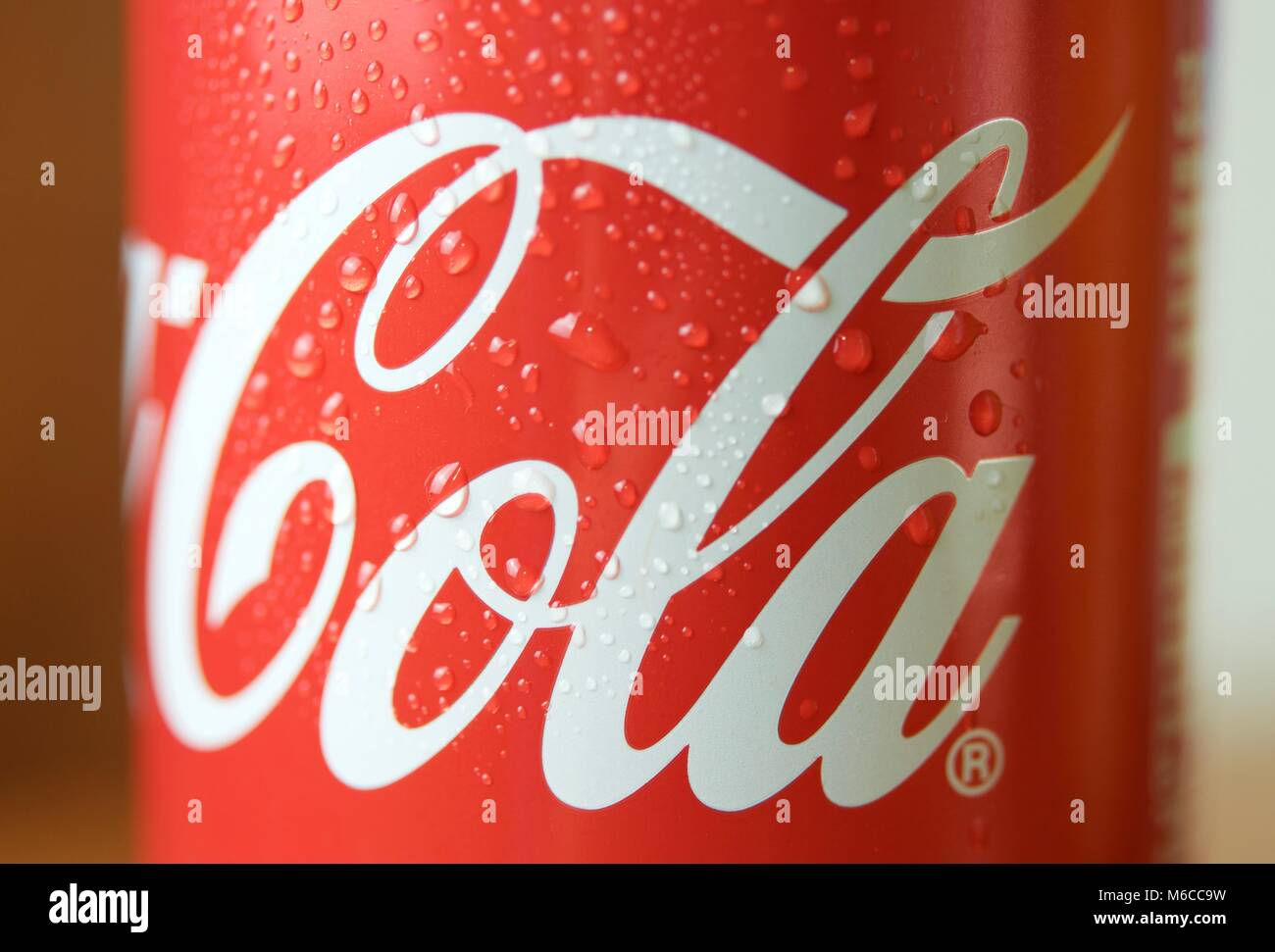 Cola water hi-res stock photography and images - Alamy