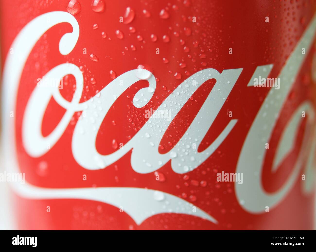 Cola water hi-res stock photography and images - Alamy