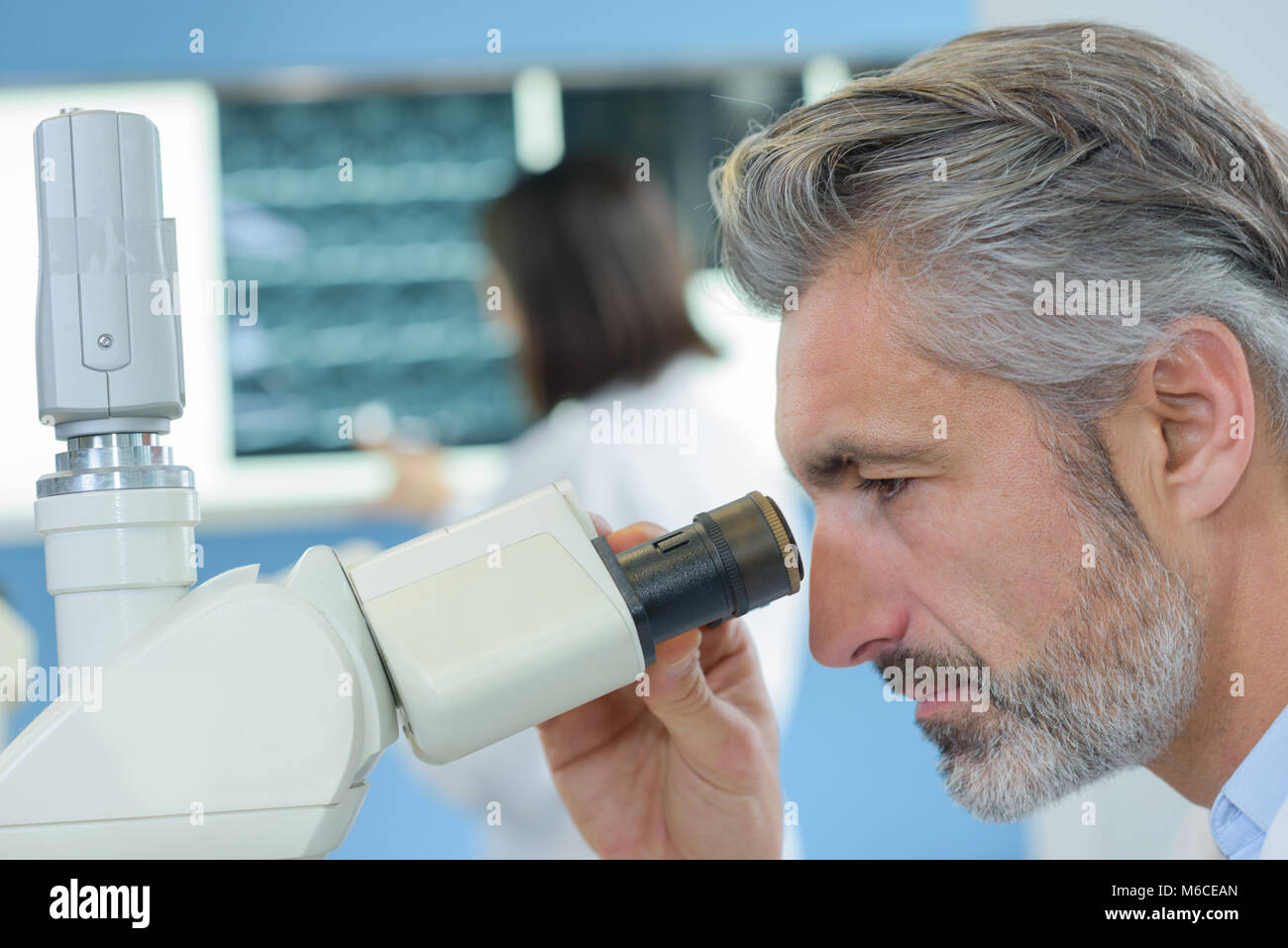 finding the cause Stock Photo - Alamy