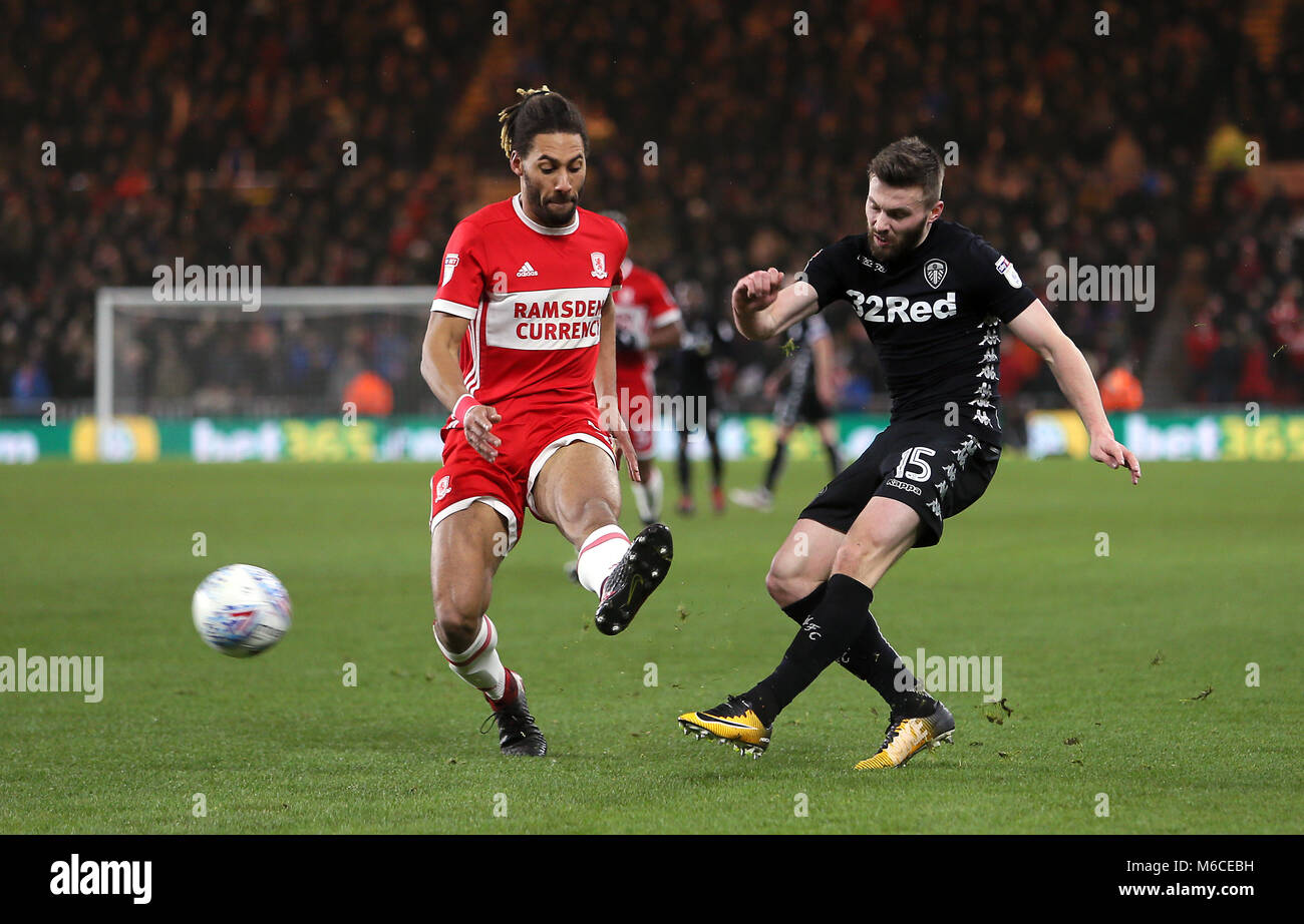 Leeds United's Stuart Dallas (right) aand Middlesbrough's Ryan Shotton ...