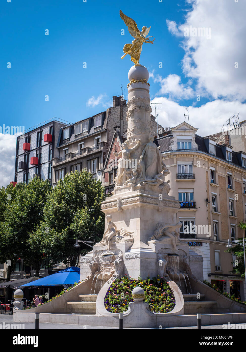 Place drouet derlon reims hi-res stock photography and images - Alamy