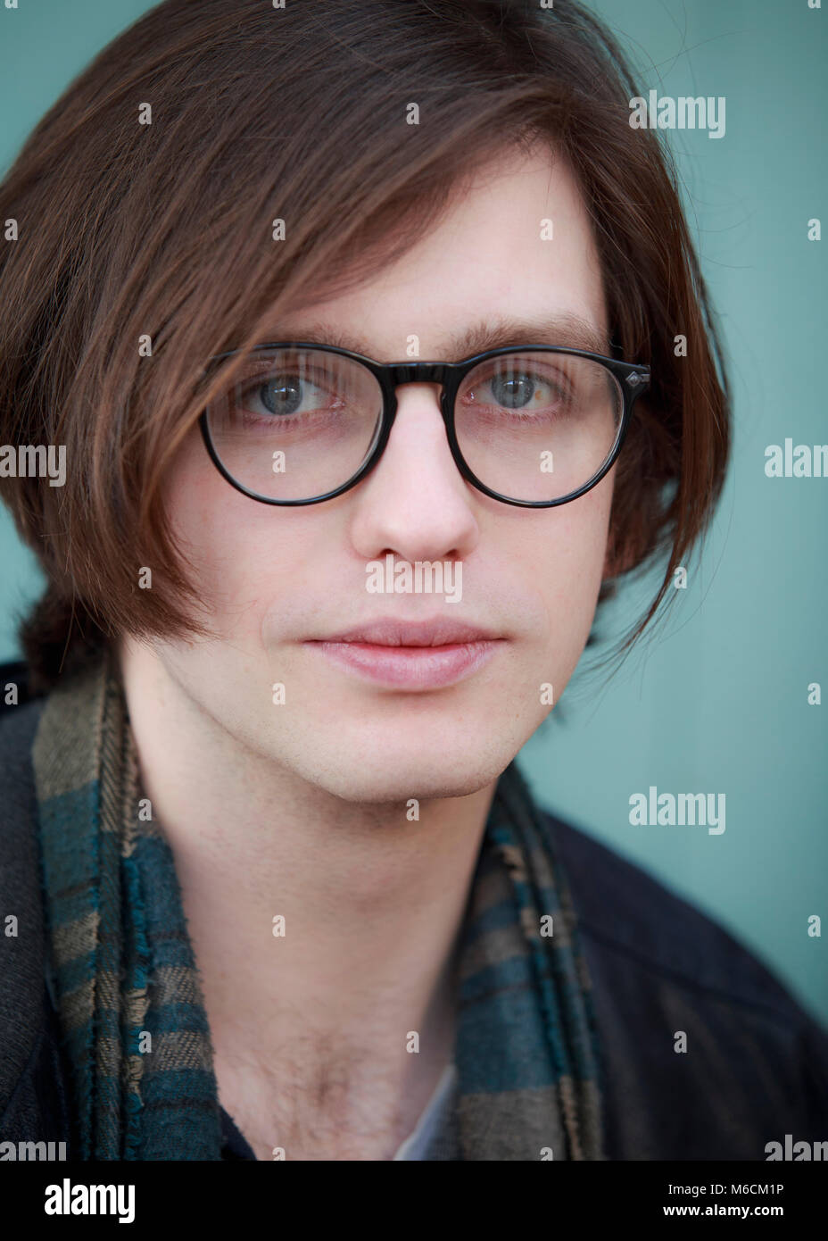 Stand up comedian hi-res stock photography and images - Alamy