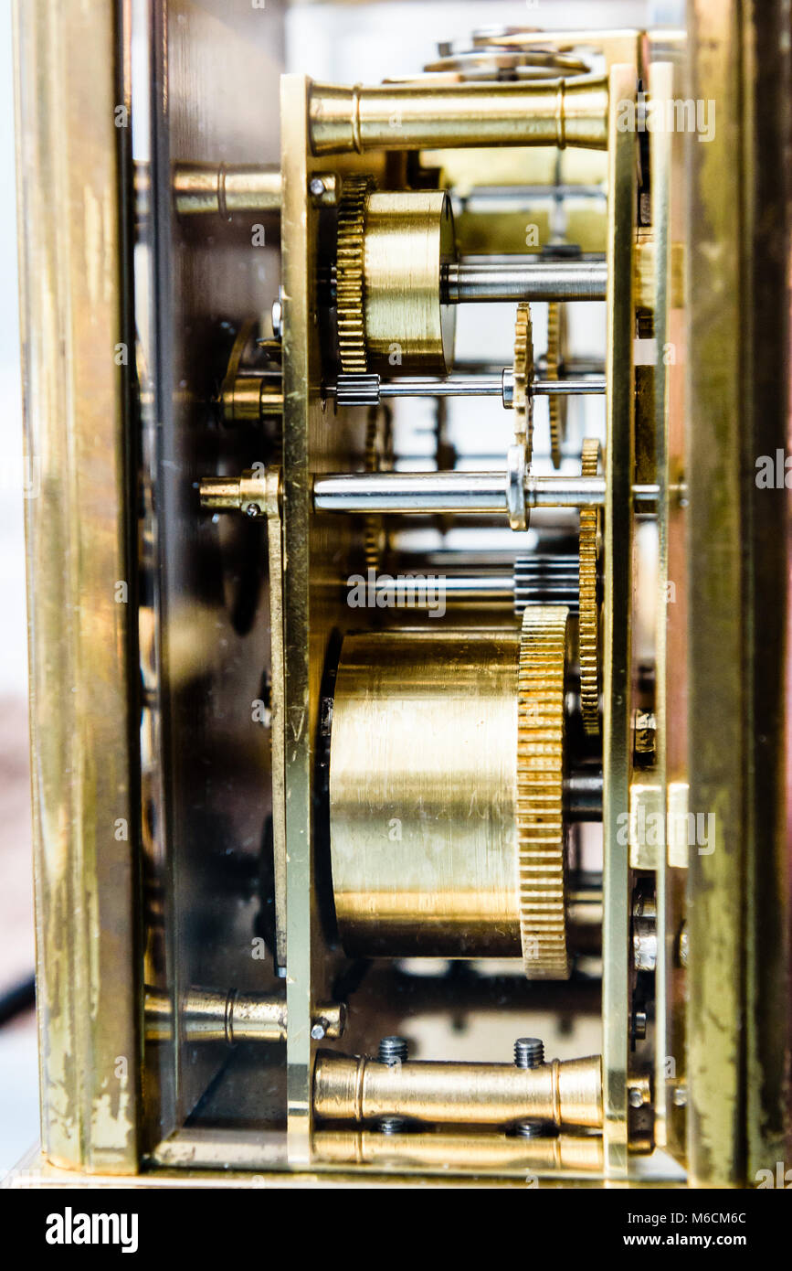 French carriage clock hi-res stock photography and images - Alamy