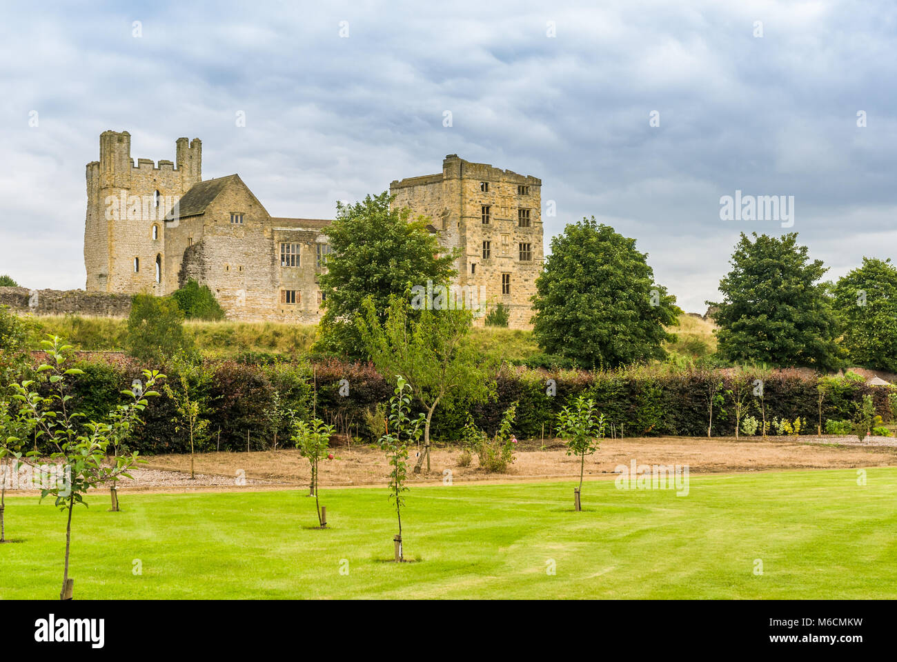 Helmsley Castle, Helmsley, North Yorkshire, UK Stock Photo - Alamy