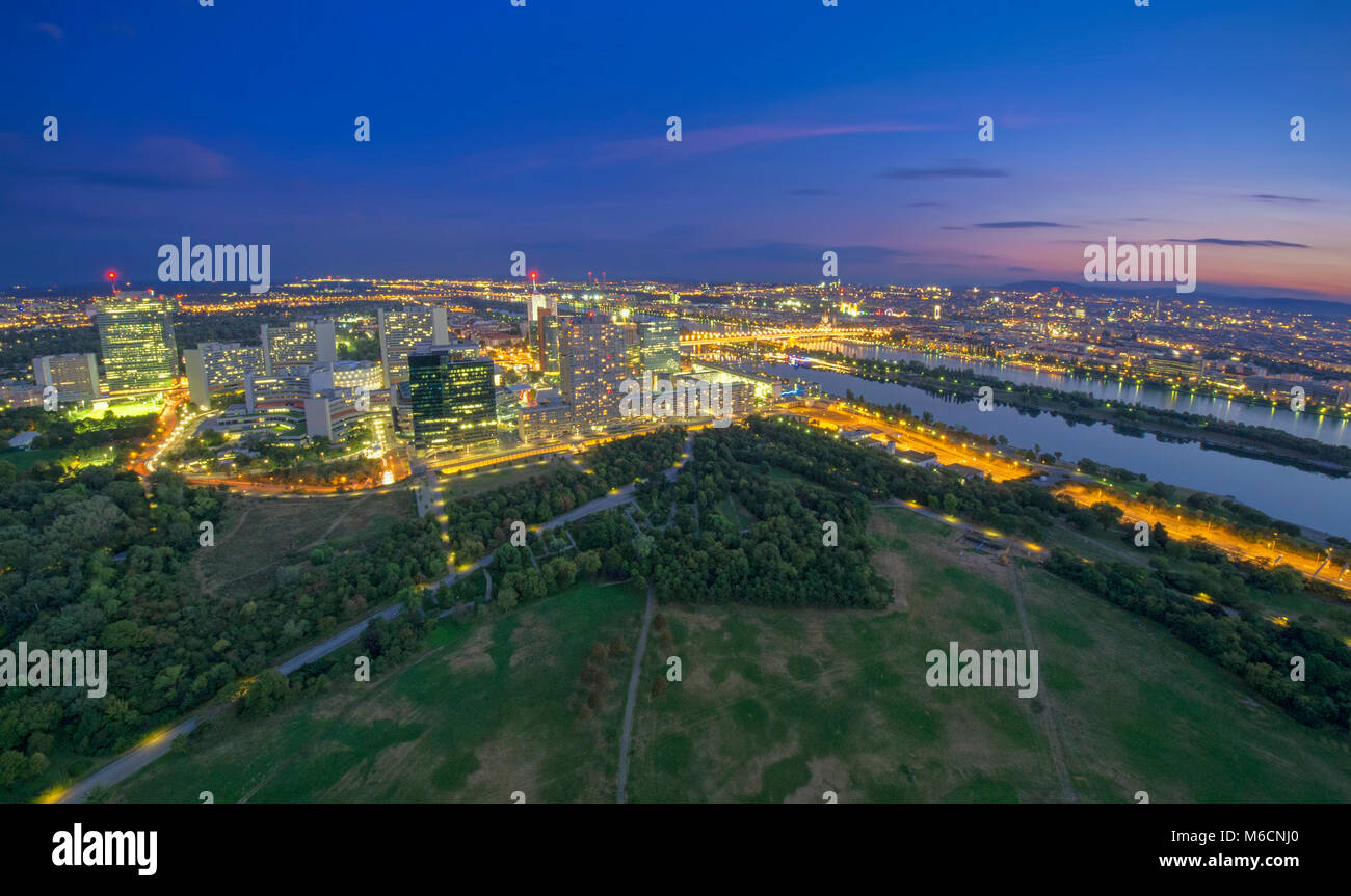 Vienna night aerial hi-res stock photography and images - Alamy