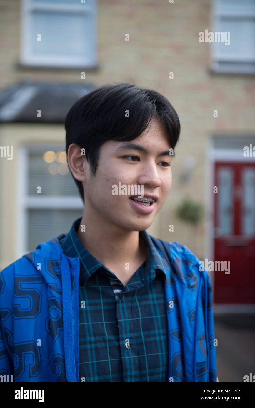 English british asian hi-res stock photography and images - Alamy