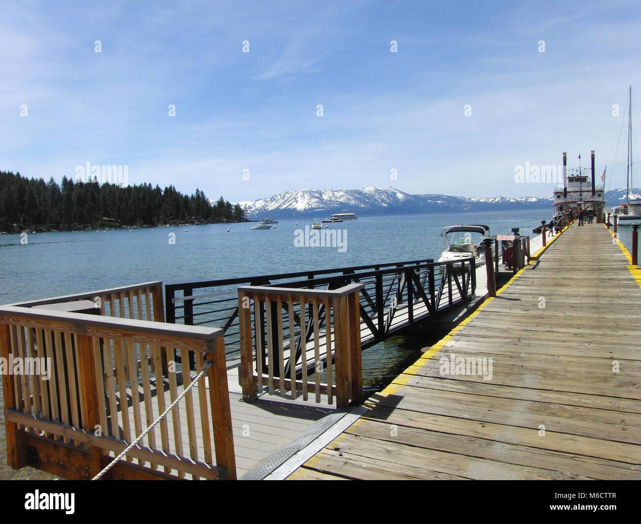 Harbor and pier Stock Photo - Alamy
