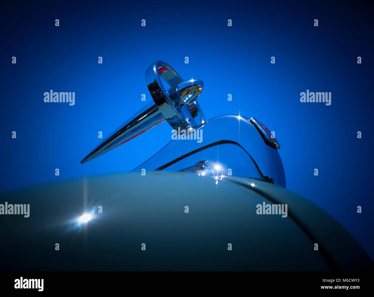 Streamline car hi-res stock photography and images - Alamy