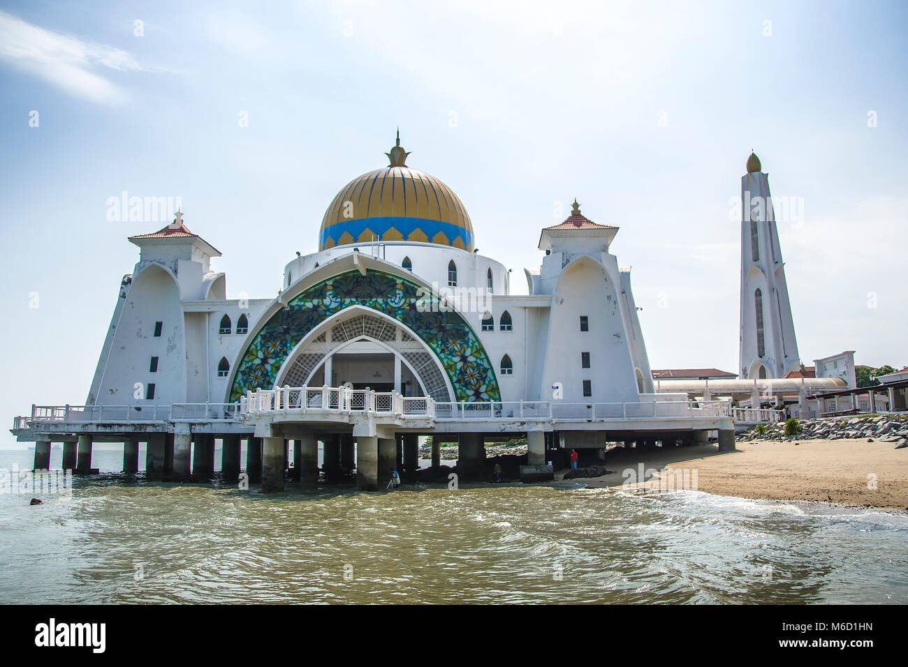 MALACCA, MALAYSIA - AUG 2, 2015: Beauty of Malacca Straits Mosque ...