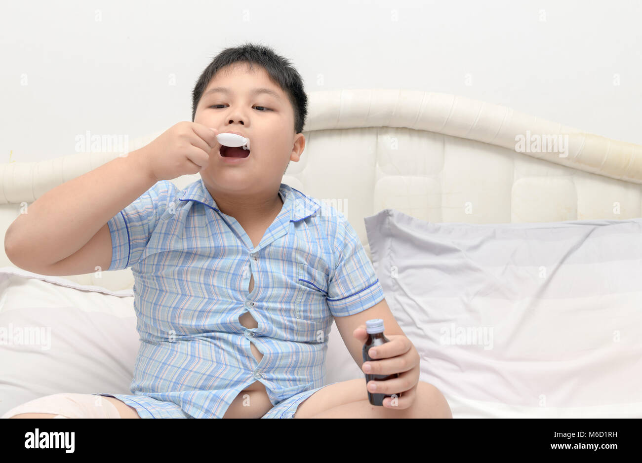 Obese kid hi-res stock photography and images - Alamy
