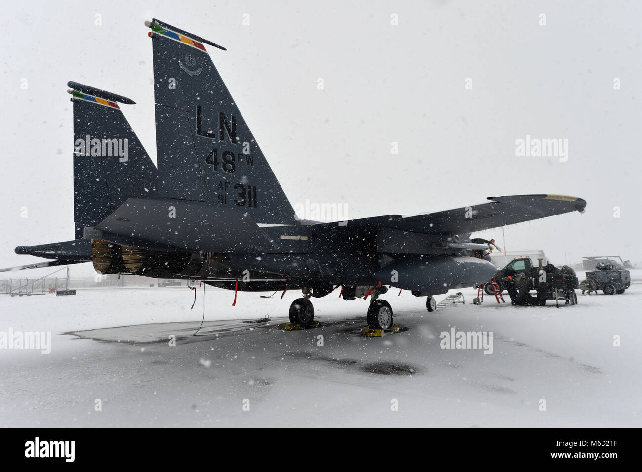 Aircraft maintenance unit hi-res stock photography and images - Alamy