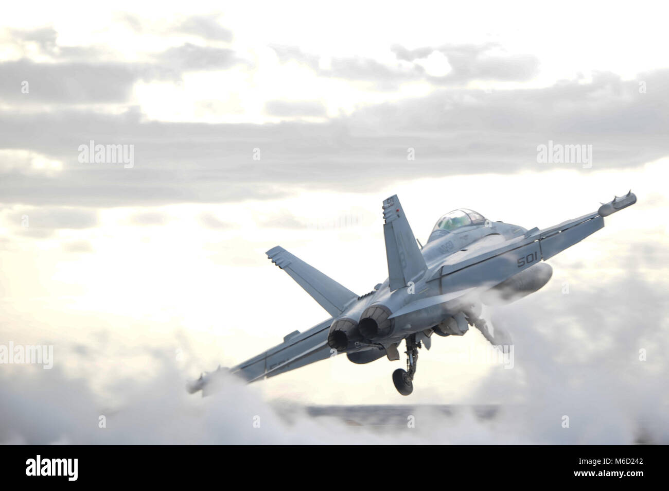 Electronic attack squadron vaq 137 hi-res stock photography and images ...