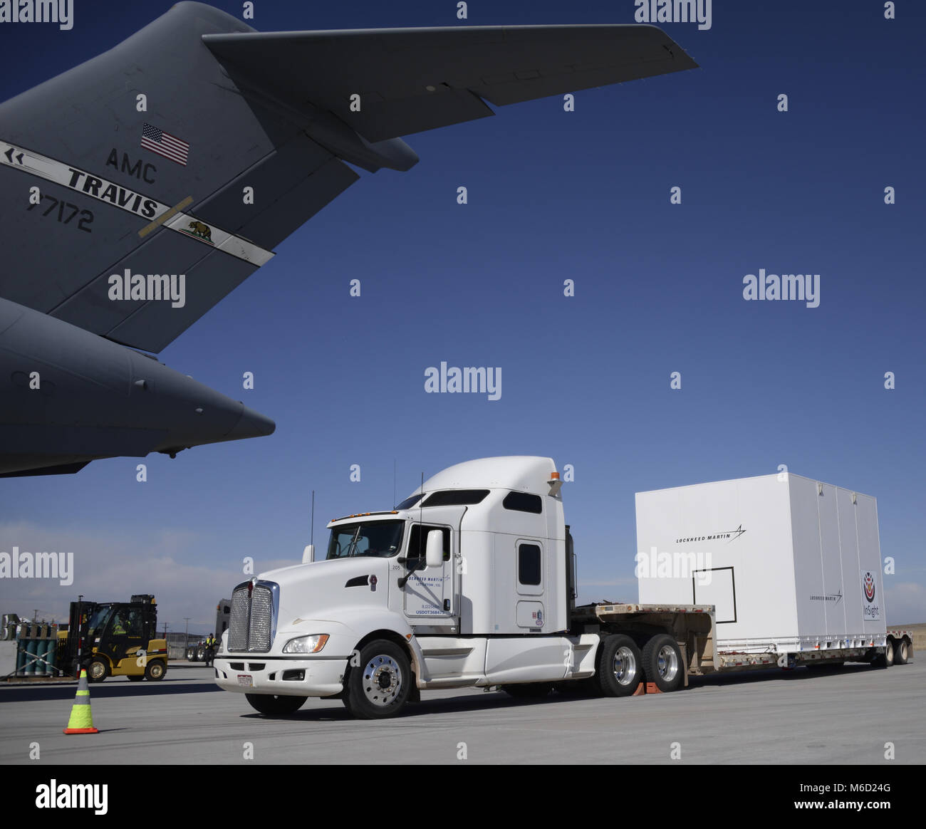 Airmen from the 21st Airlift Squadron and the 860th Aircraft ...