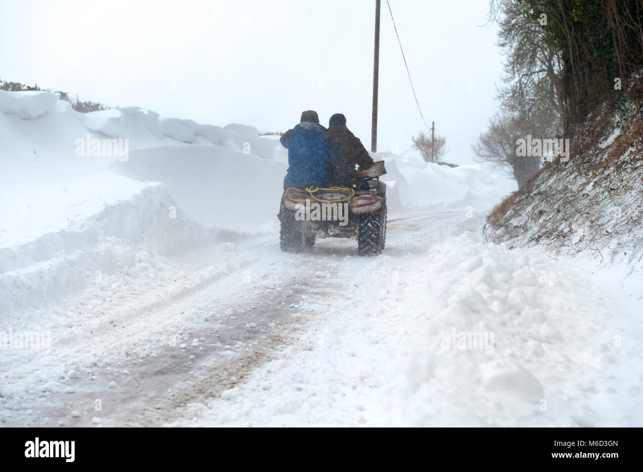 Colour blocked hi-res stock photography and images - Alamy