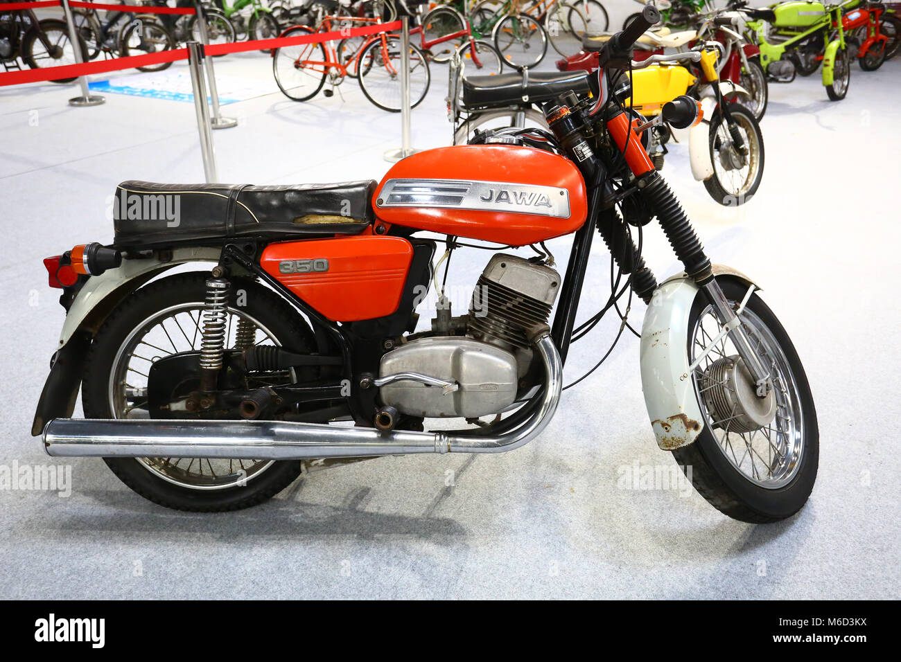 Custom motorcycle production hi-res stock photography and images - Alamy