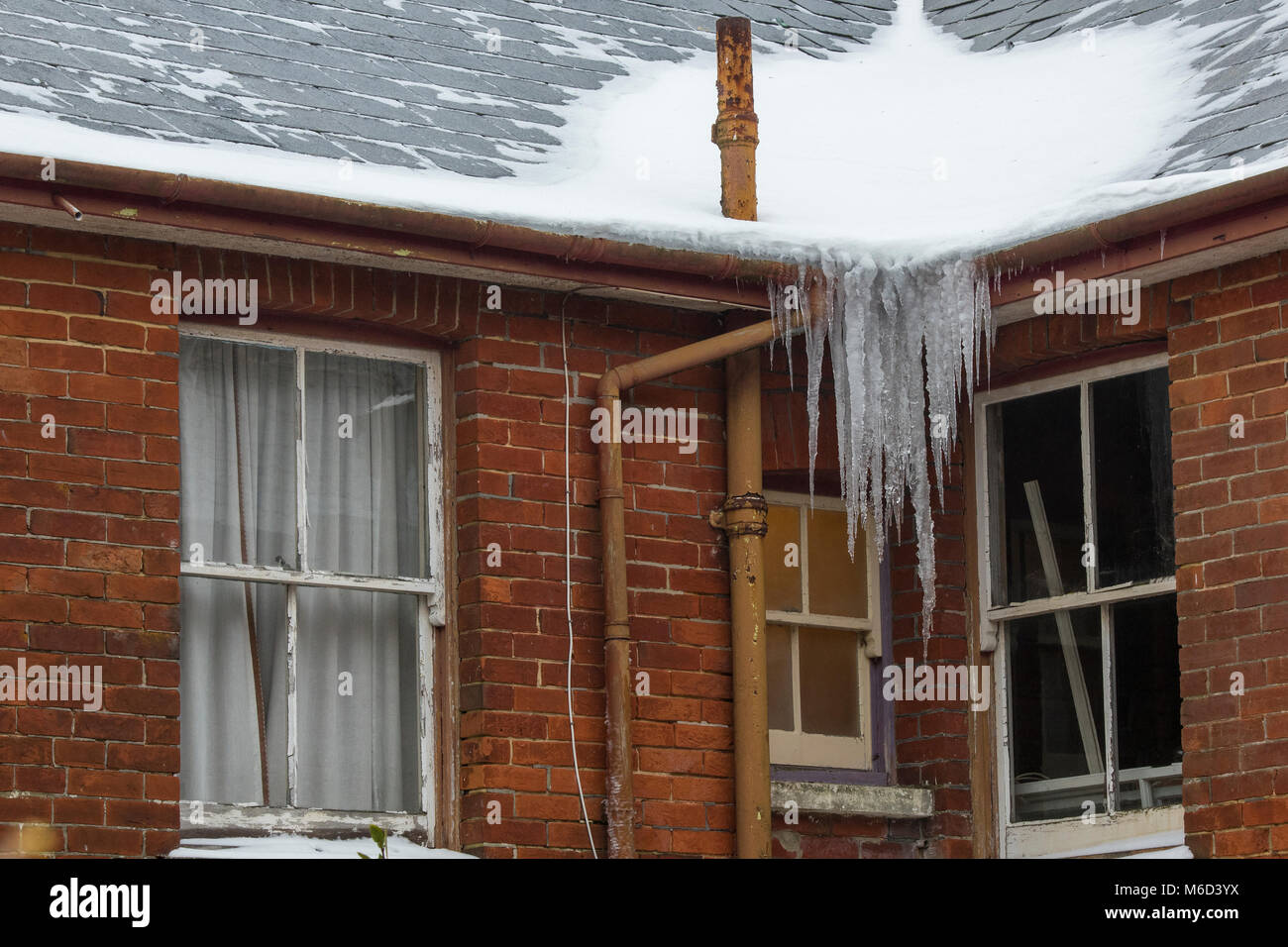 Poor housing conditions uk hi-res stock photography and images - Alamy