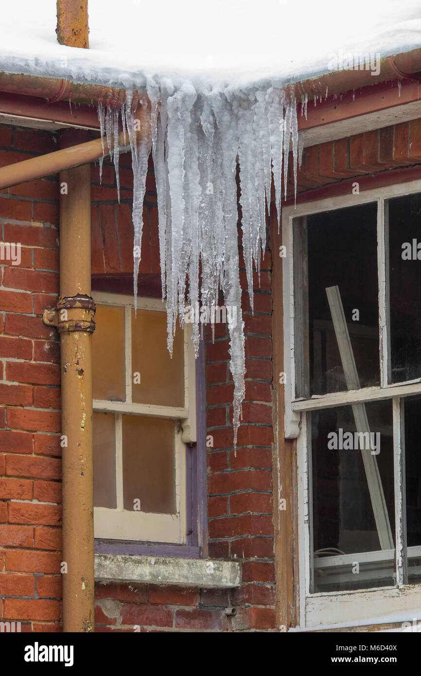 Poor housing conditions uk hi-res stock photography and images - Alamy
