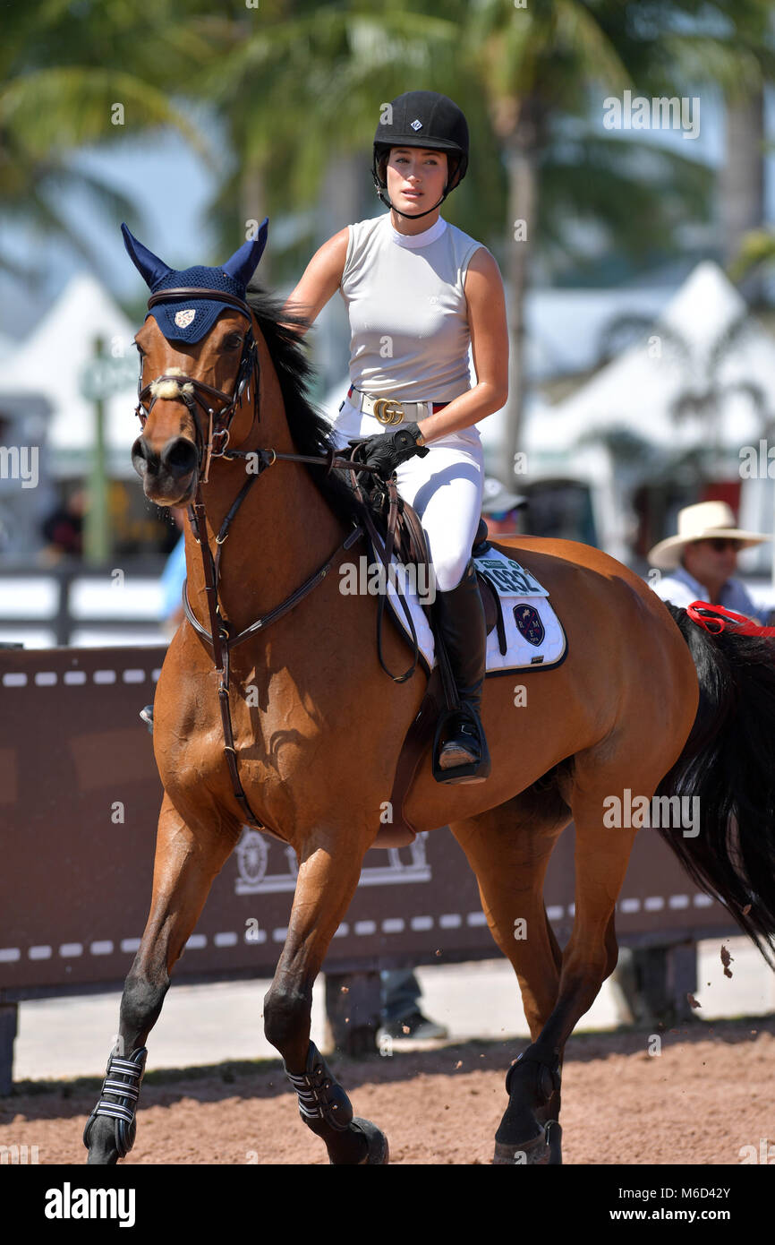 WEST PLAM BEACH, FL - MARCH 01: (EXCLUSIVE COVERAGE) Jessica Rae ...