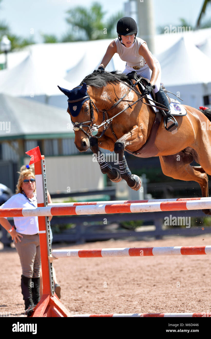 WEST PLAM BEACH, FL - MARCH 01: (EXCLUSIVE COVERAGE) Jessica Rae ...