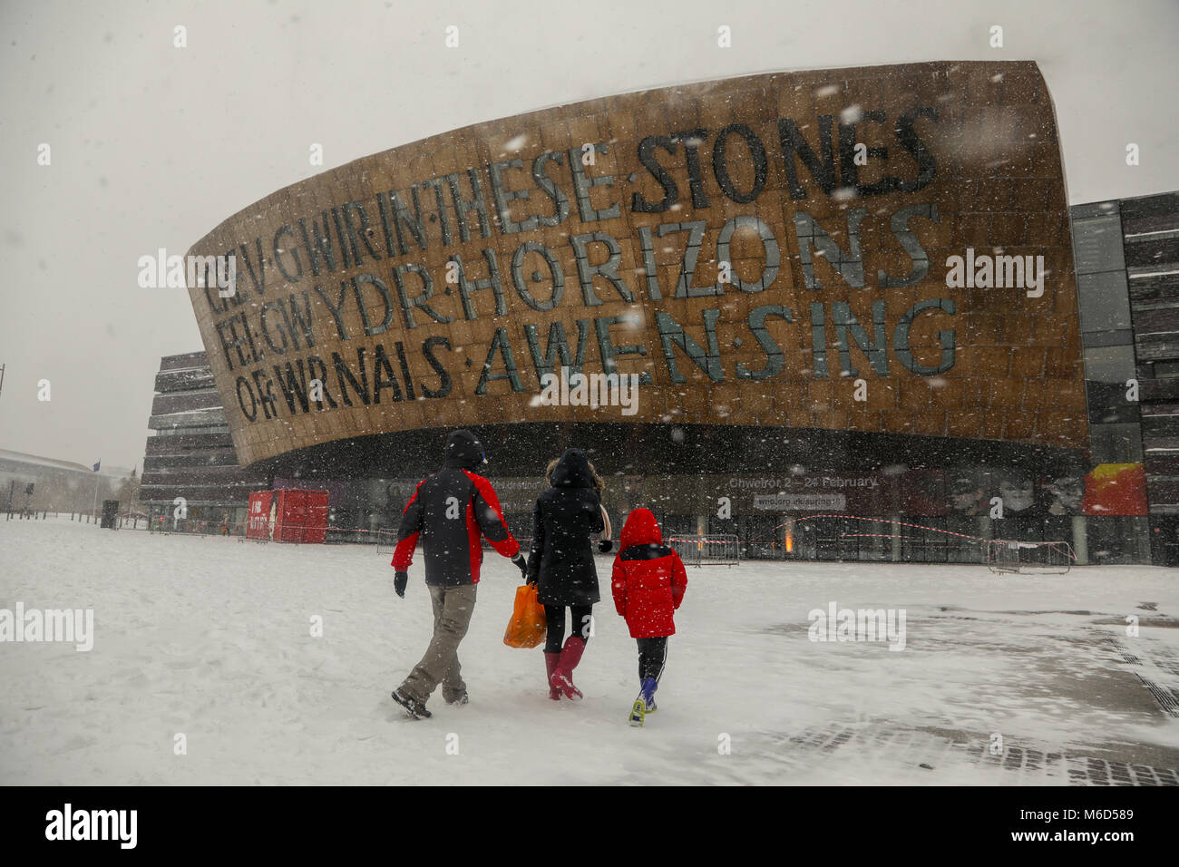 Cardiff Weather High Resolution Stock Photography and Images - Alamy