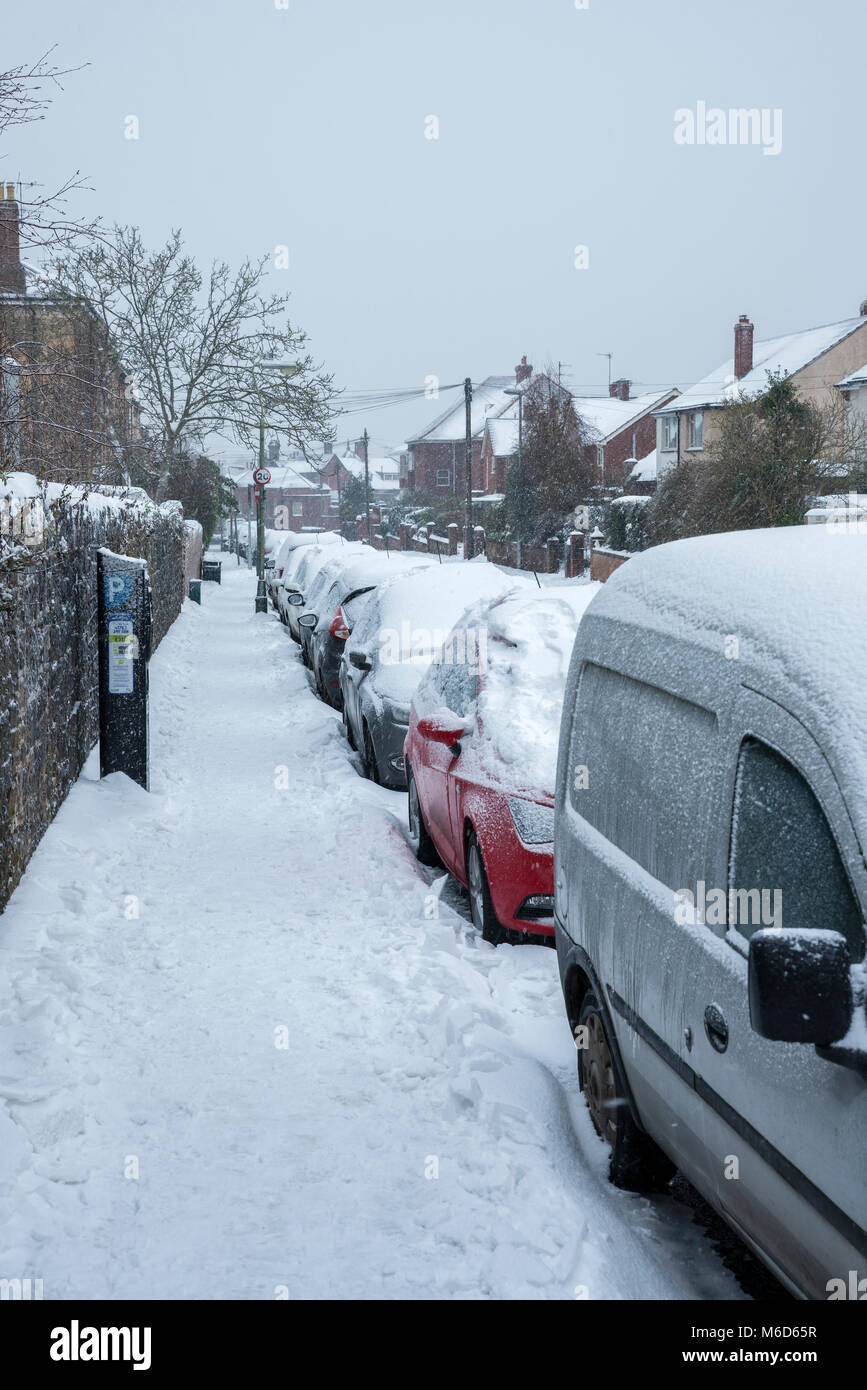 Exeter, Devon, UK. 2nd March 2018. UK Weather. Heavy snow and freezing ...