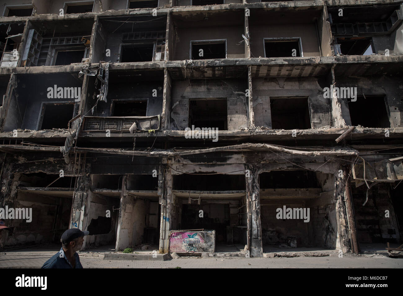 The city of homs, destroyed hi-res stock photography and images - Alamy
