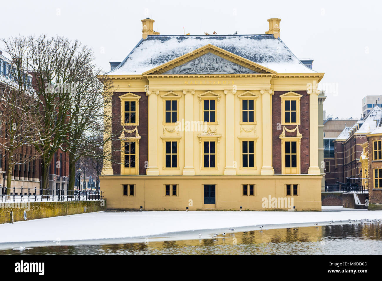 The Hague, the Netherlands - March 3 2018: Binnenhof and mauritshuis ...