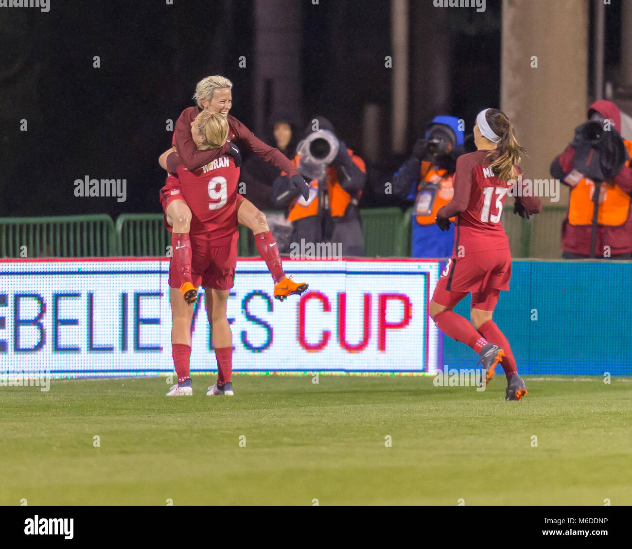 US F Megan Rapinoe celebrates her goal with her team mates Stock Photo ...