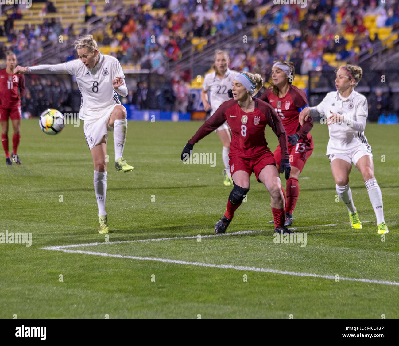 German MF Lena Goeßling breaks up the US attack Stock Photo - Alamy