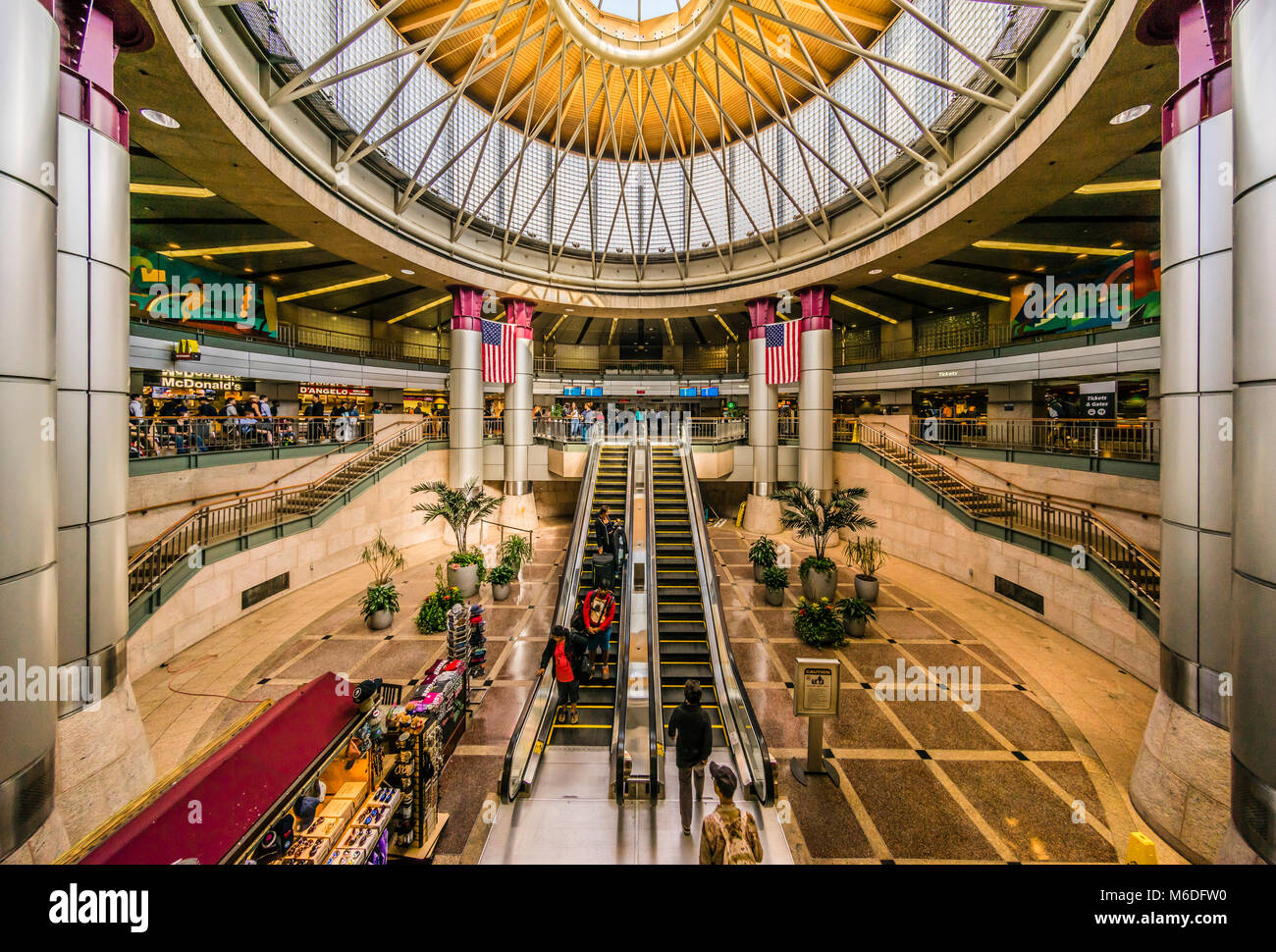 Boston Bus Station High Resolution Stock Photography and Images - Alamy