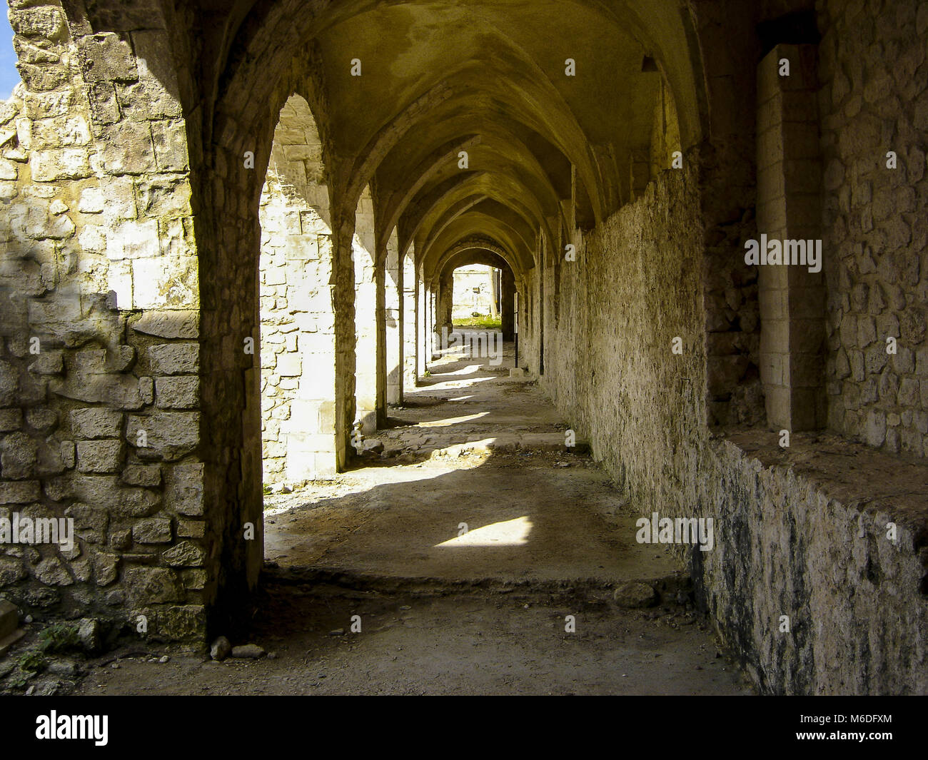Interior colonnade hi-res stock photography and images - Alamy