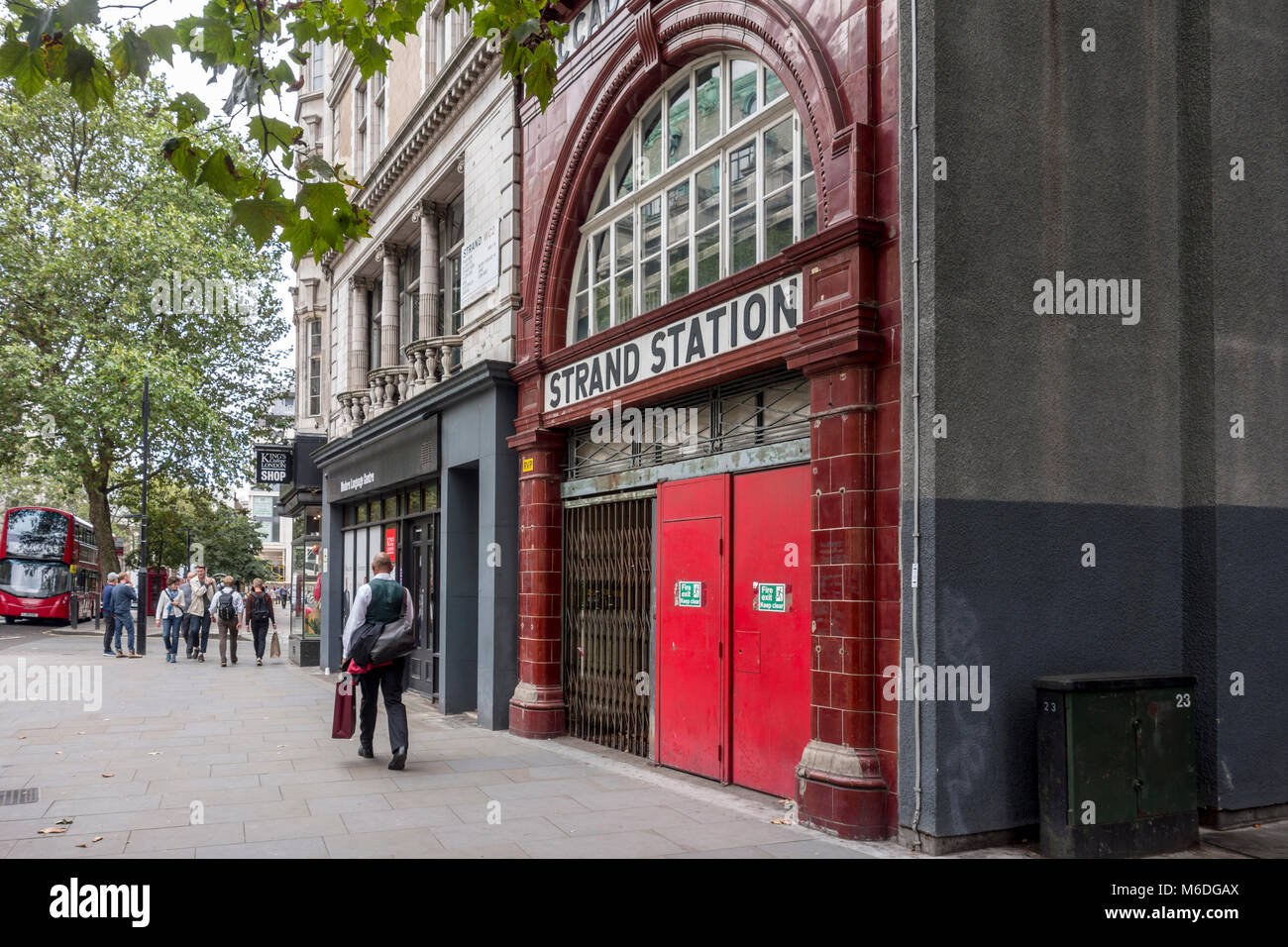 Aldwych tube station hi-res stock photography and images - Alamy