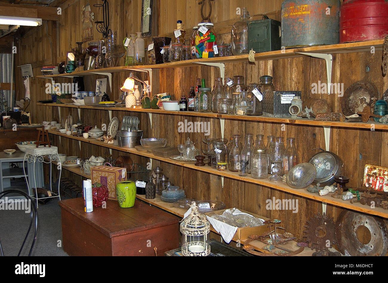 Booth in a flea market swap meet preparing for business Stock Photo - Alamy