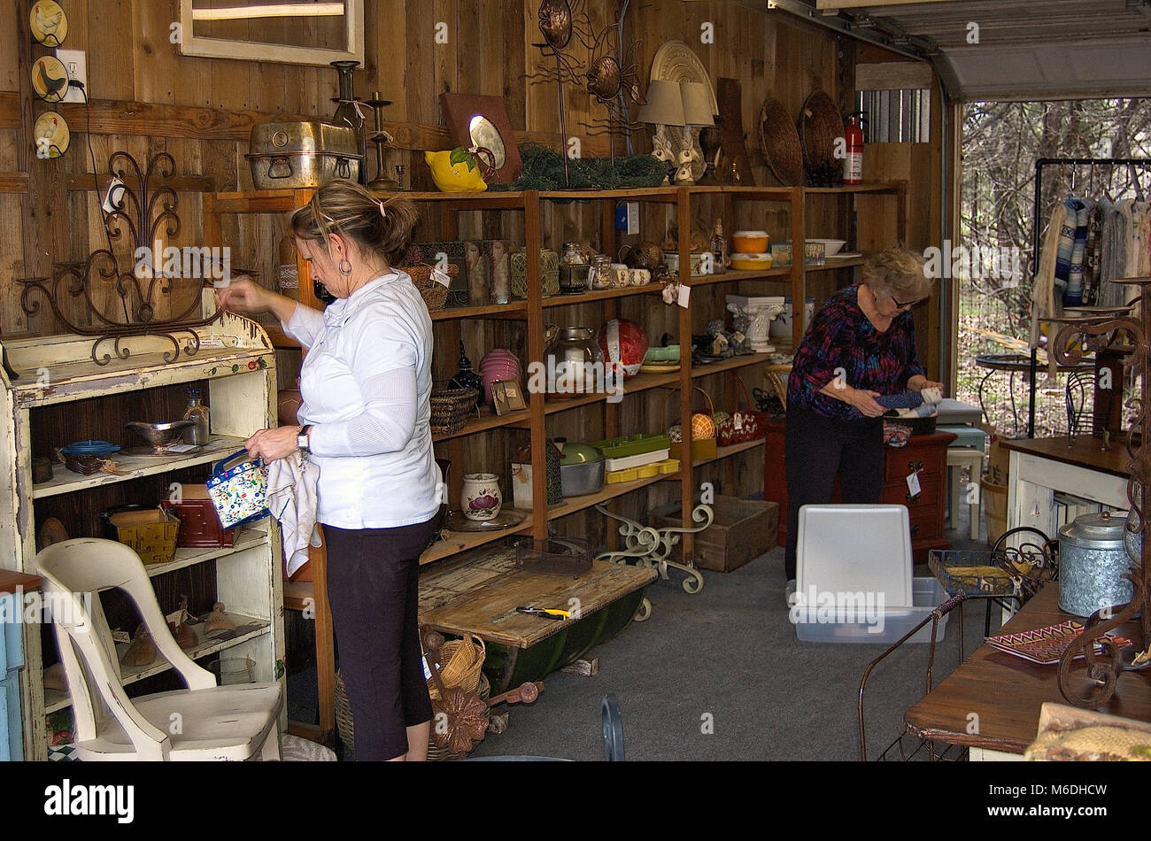 Booth in a flea market swap meet preparing for business Stock Photo - Alamy