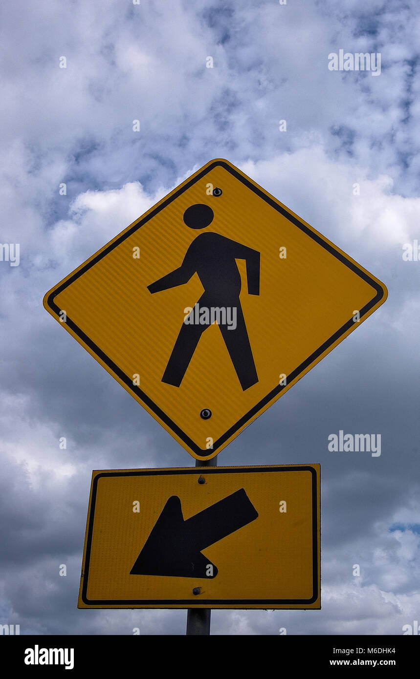 Pedestrian crossing street sign Stock Photo - Alamy