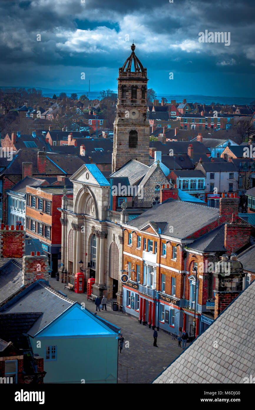 St giles church pontefract west hi-res stock photography and images - Alamy