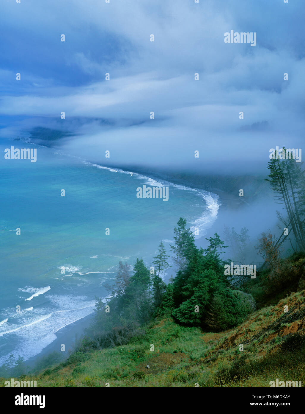 Usal beach hi-res stock photography and images - Alamy