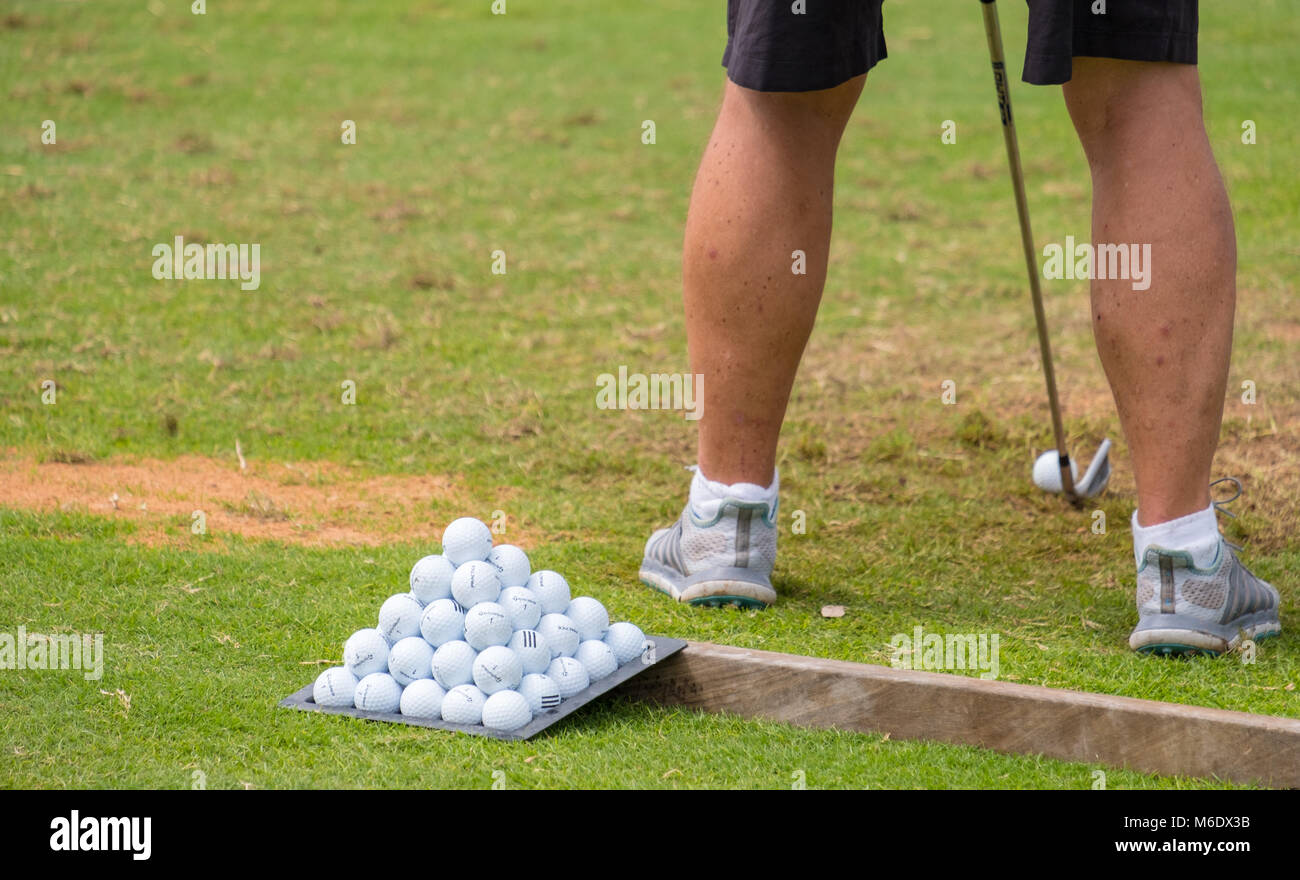 Plat of golf balls hi-res stock photography and images - Alamy