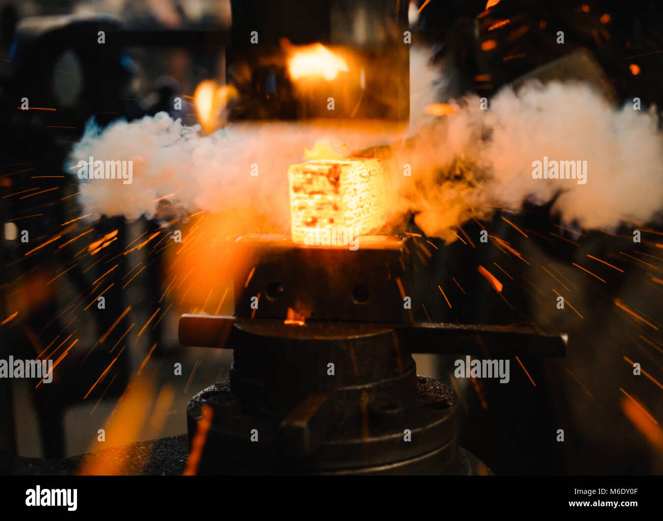 Give to the heavy industry hi-res stock photography and images - Alamy