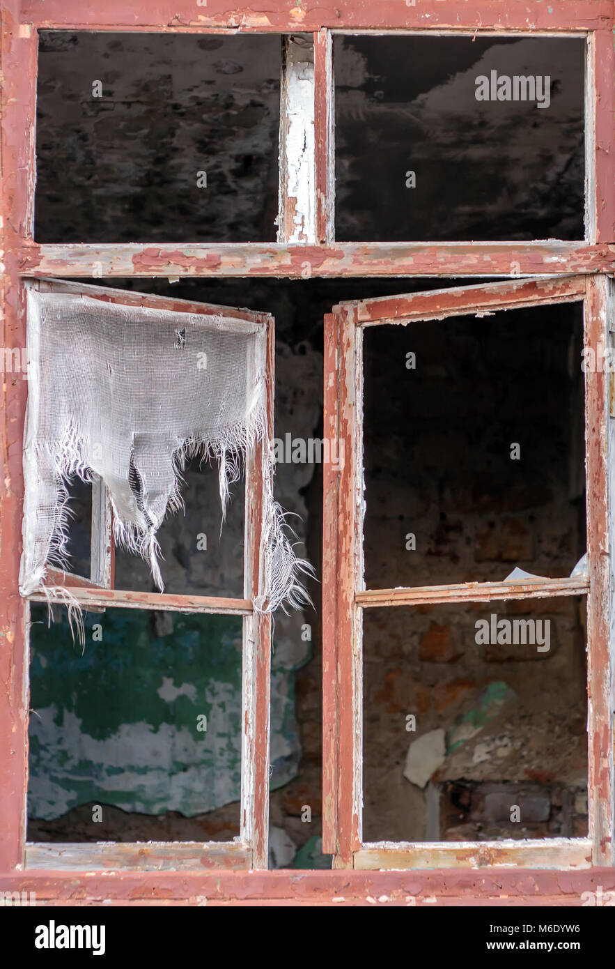 Wood window in an abandoned old building Stock Photo - Alamy