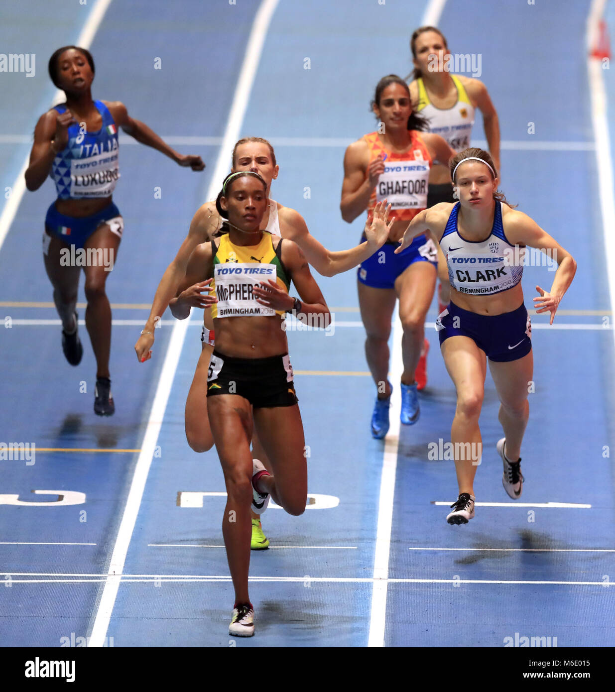Womens 400m heat two hi-res stock photography and images - Alamy Womens 400m heat two hi-res stock photography and images - Alamy
