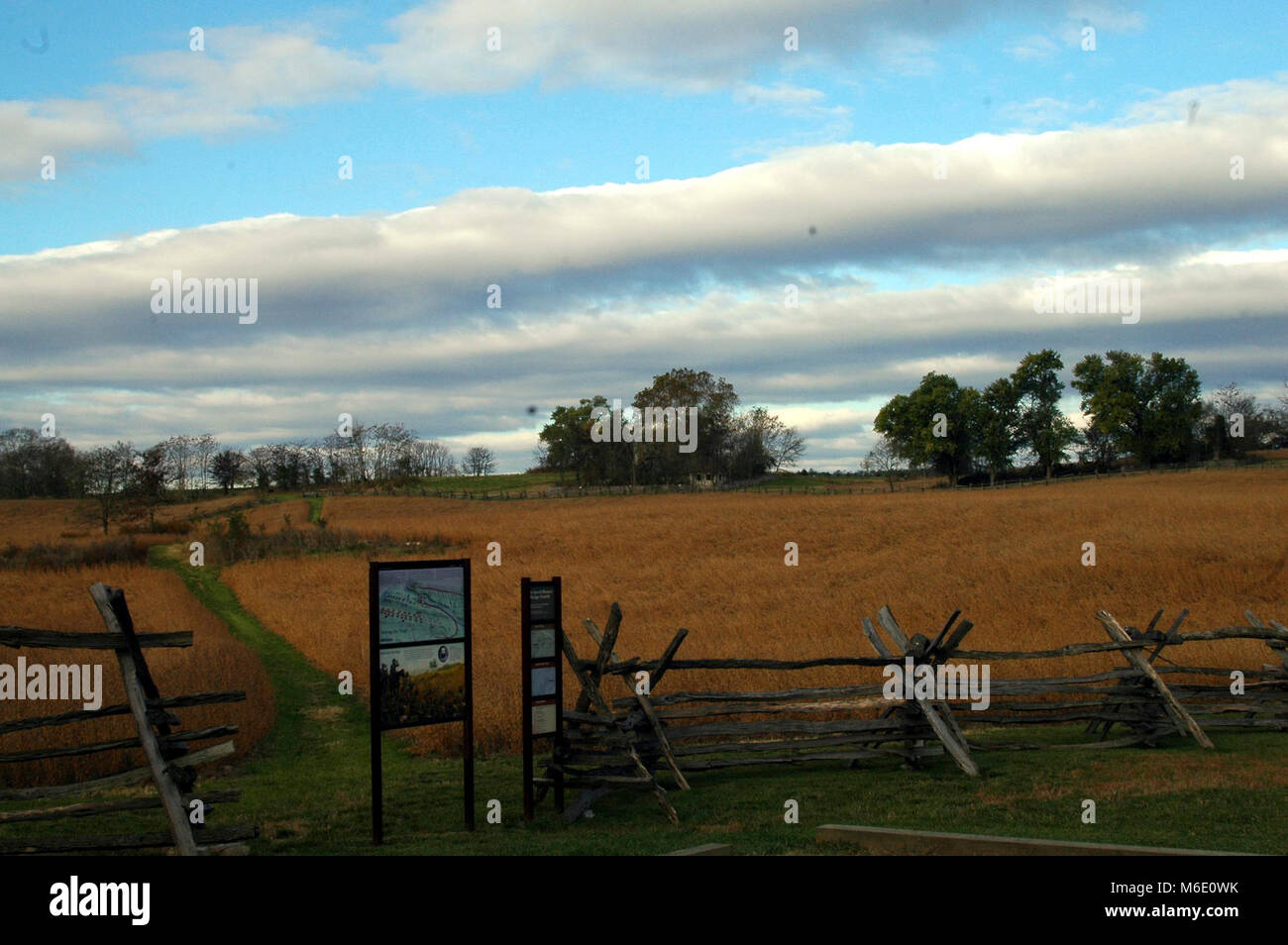 Schoolhouse Ridge Battlefield Stock Photo - Alamy