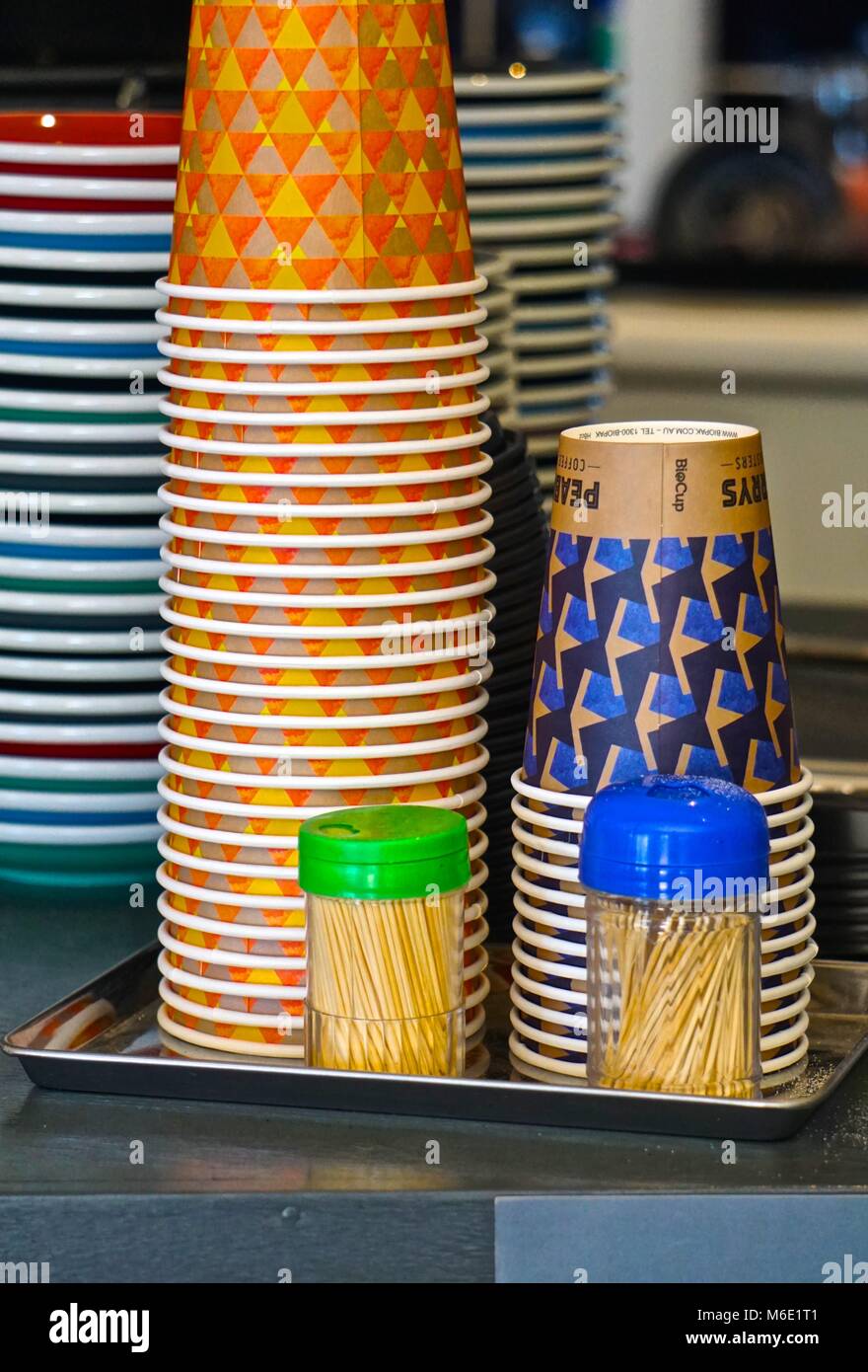 Paper cup display for use in restaruant Stock Photo - Alamy