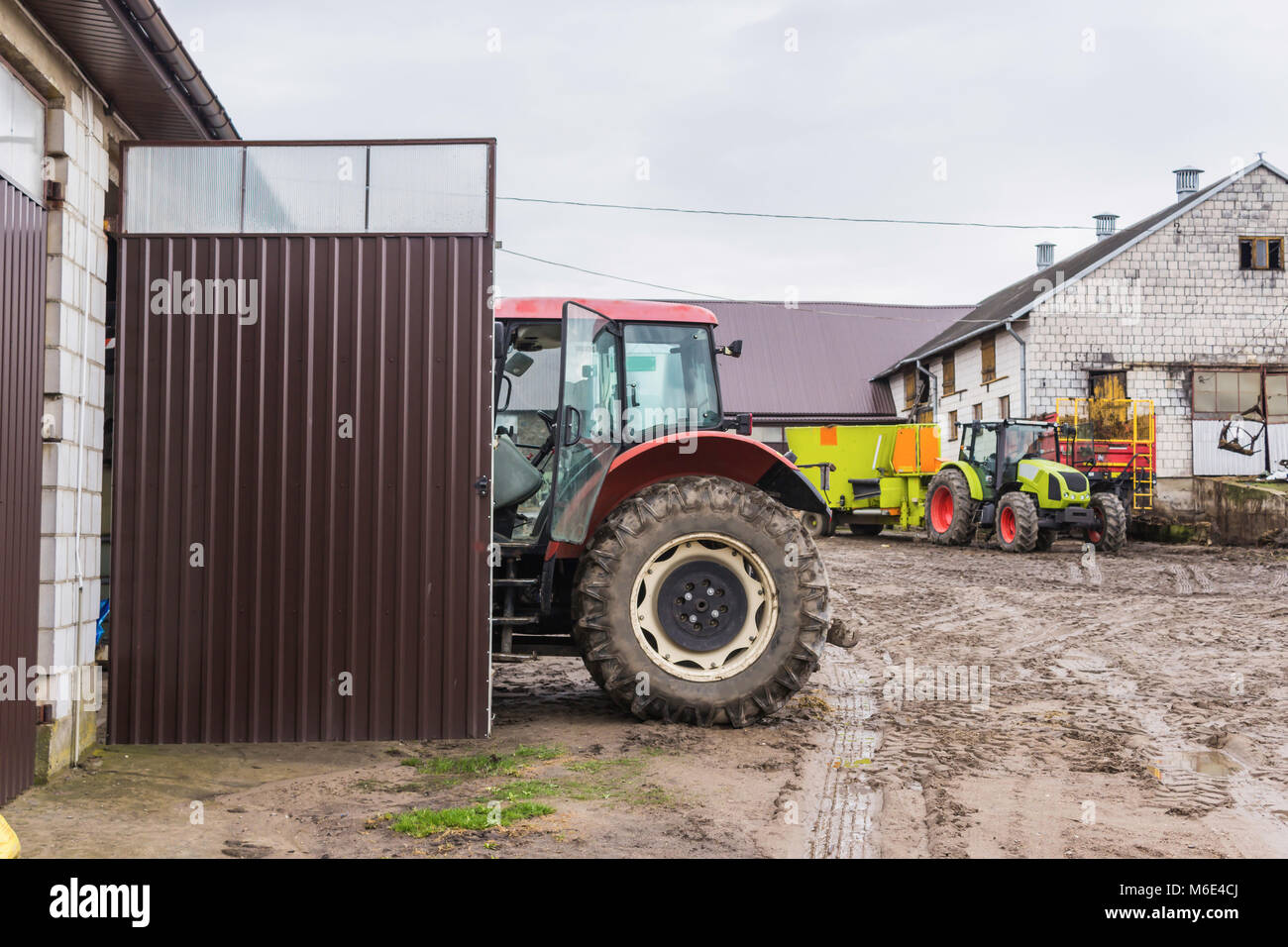 Industrial farm cow hi-res stock photography and images - Alamy