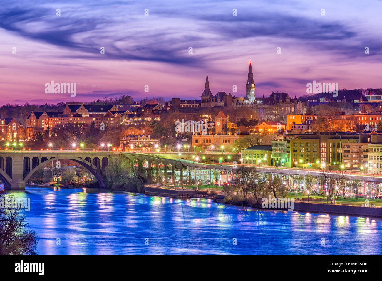 Vcollege hi-res stock photography and images - Alamy